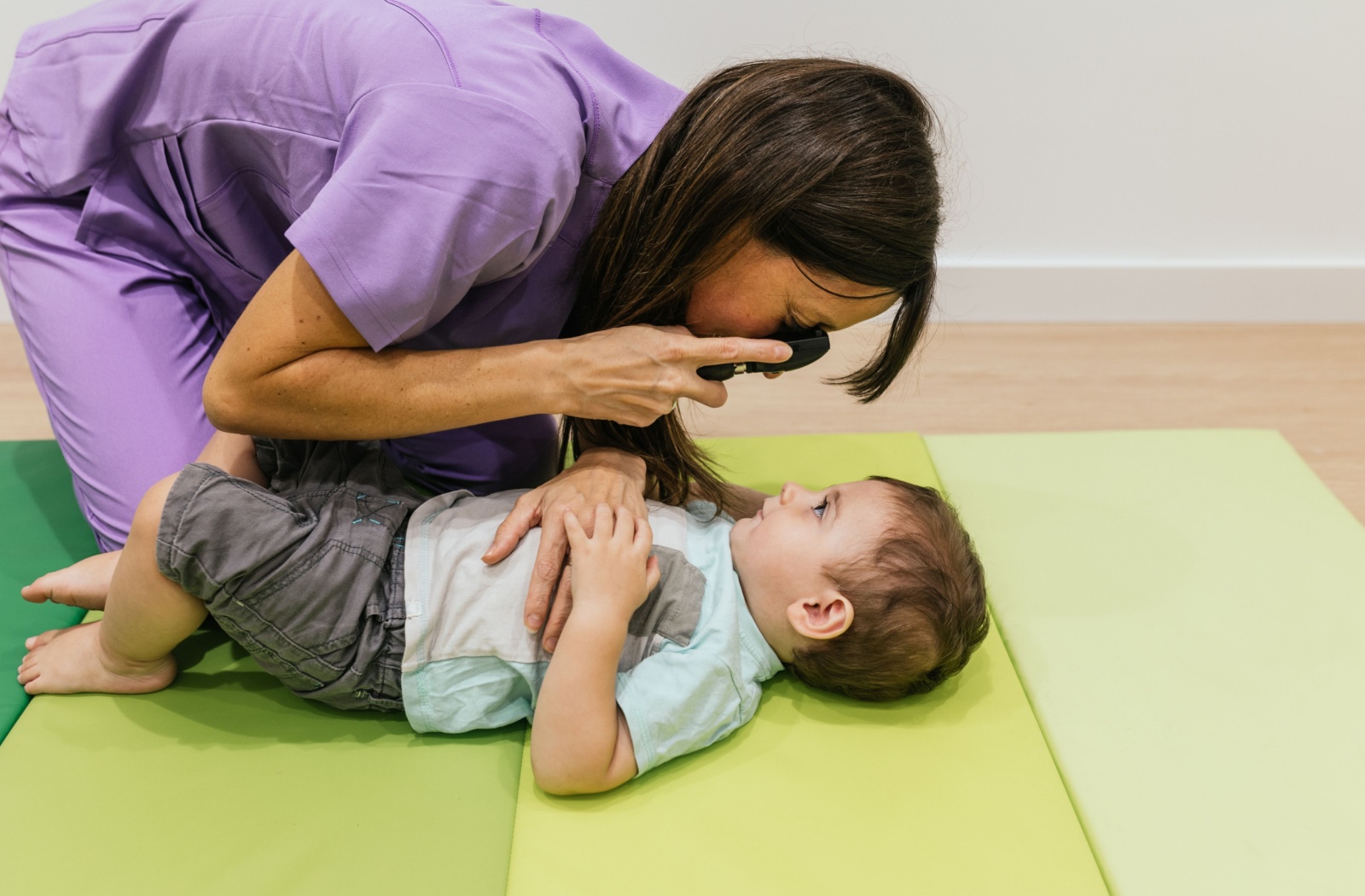 How Can I Tell If My Infant Has Vision Problems? | Stonebridge Eyecare